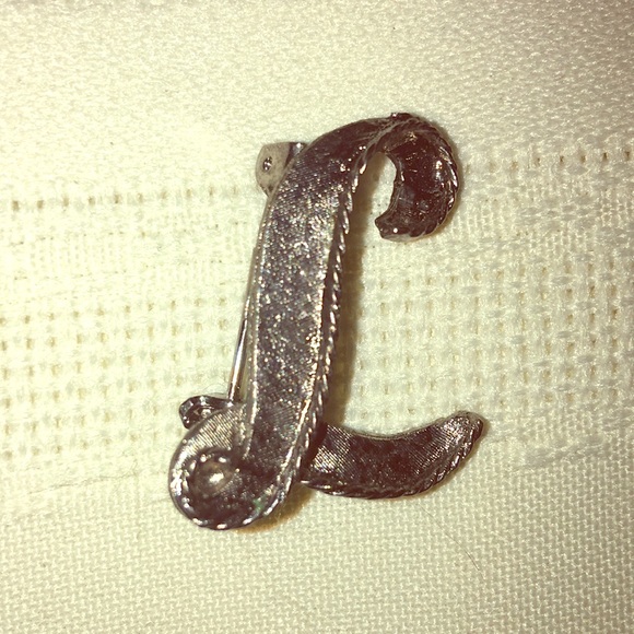 Jewelry | Vintage Monogram L Brooch | Poshmark